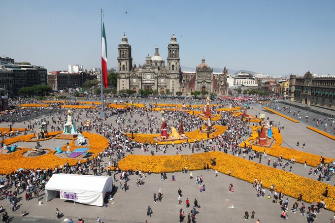 ¡Conócela! Así es la Mega Ofrenda de Día de Muertos en el Zócalo ...